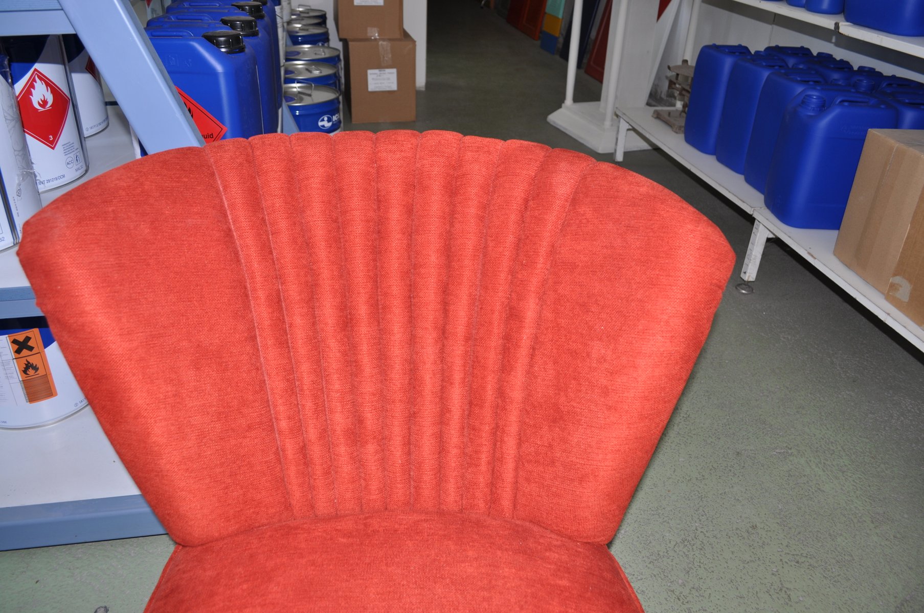 Red Cocktail Chair, 1960s for sale at Pamono