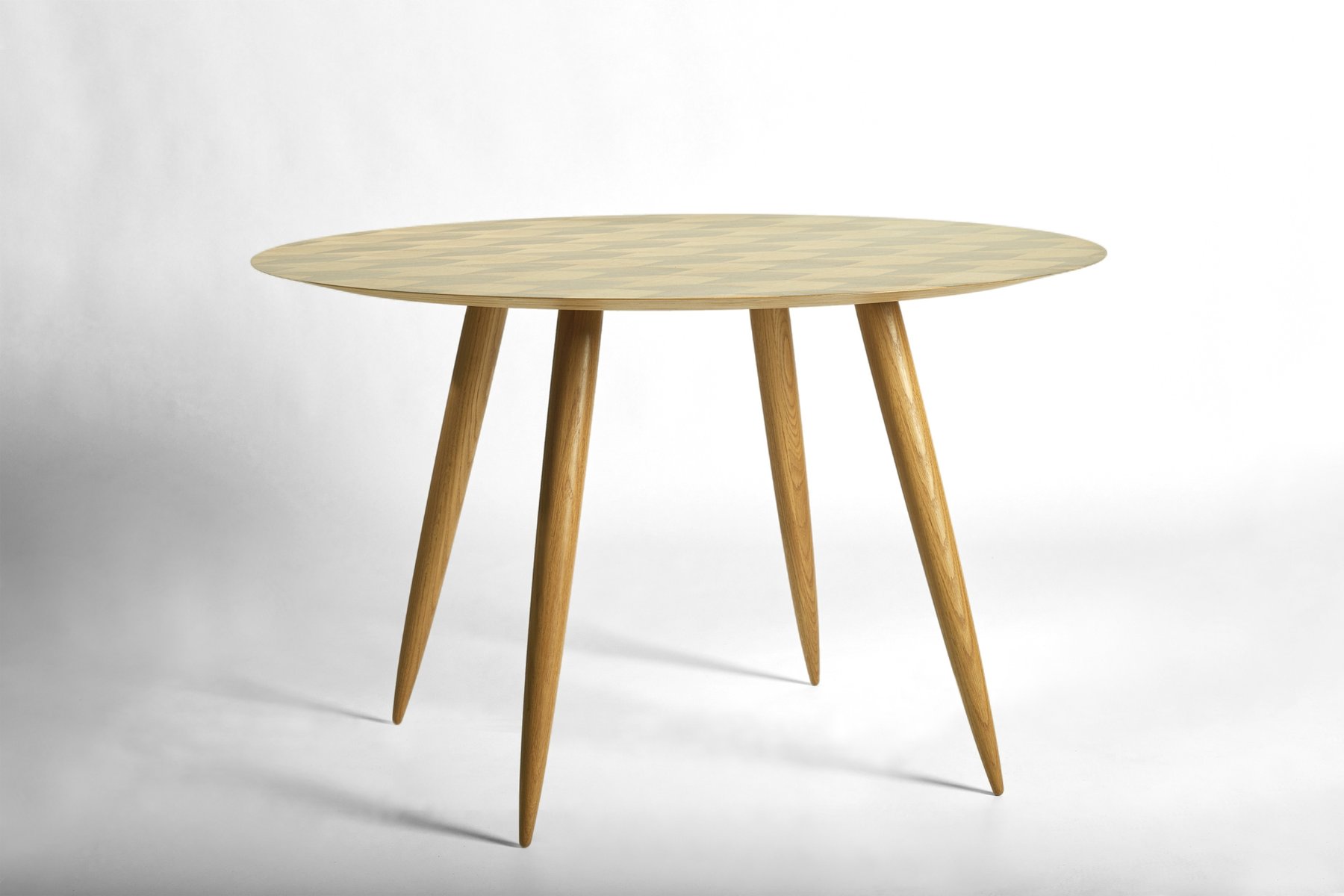 Hologram Dining Table from Futuro Studio for sale at Pamono