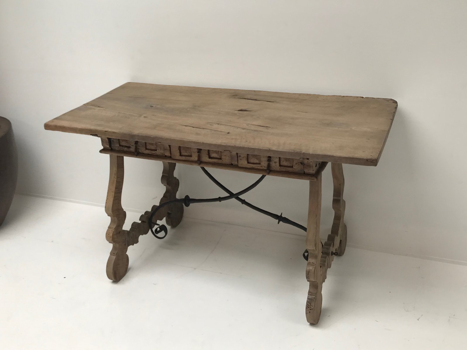 Antique French Bleached Oak Drapers Table for sale at Pamono