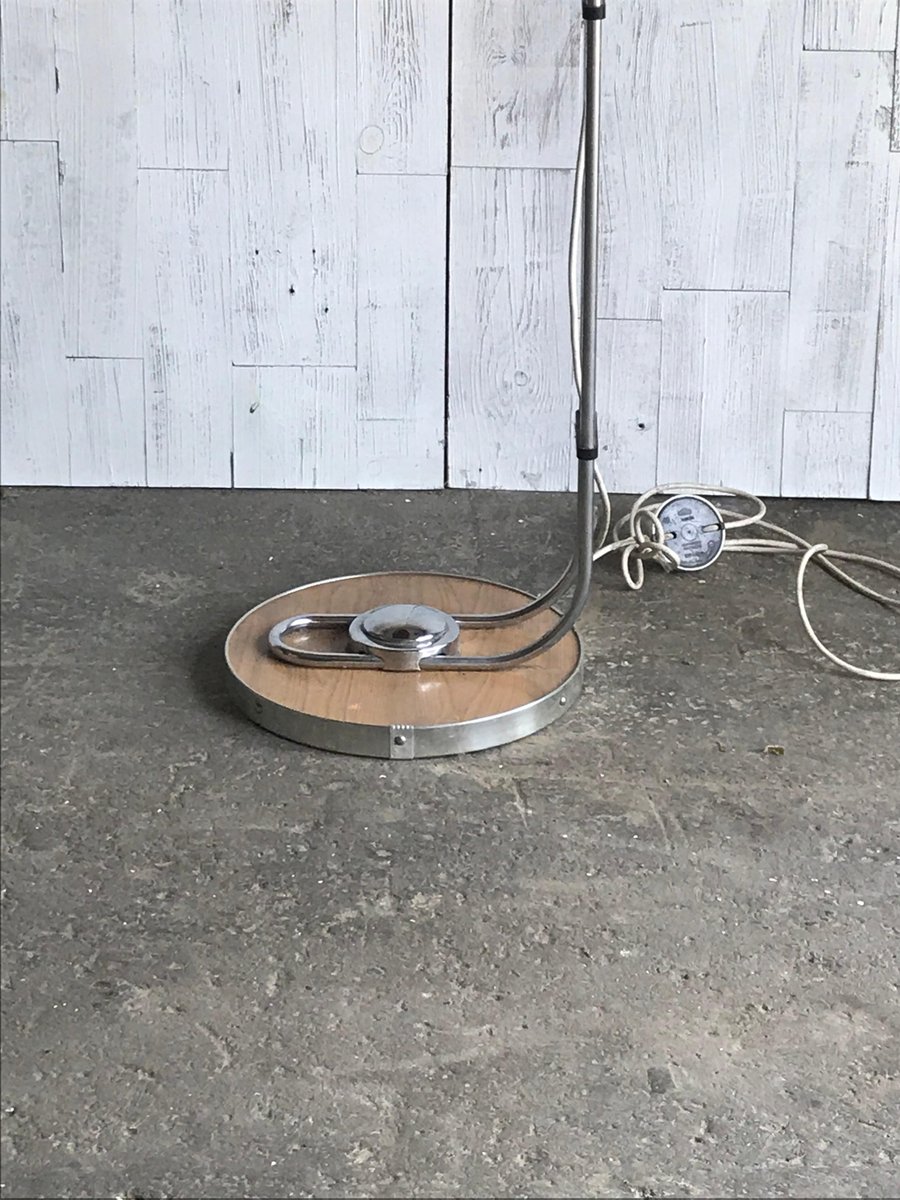 Lampadaire Mid-Century en Chrome Plaqué avec Abat-Jour Rouge, 1960s en ...