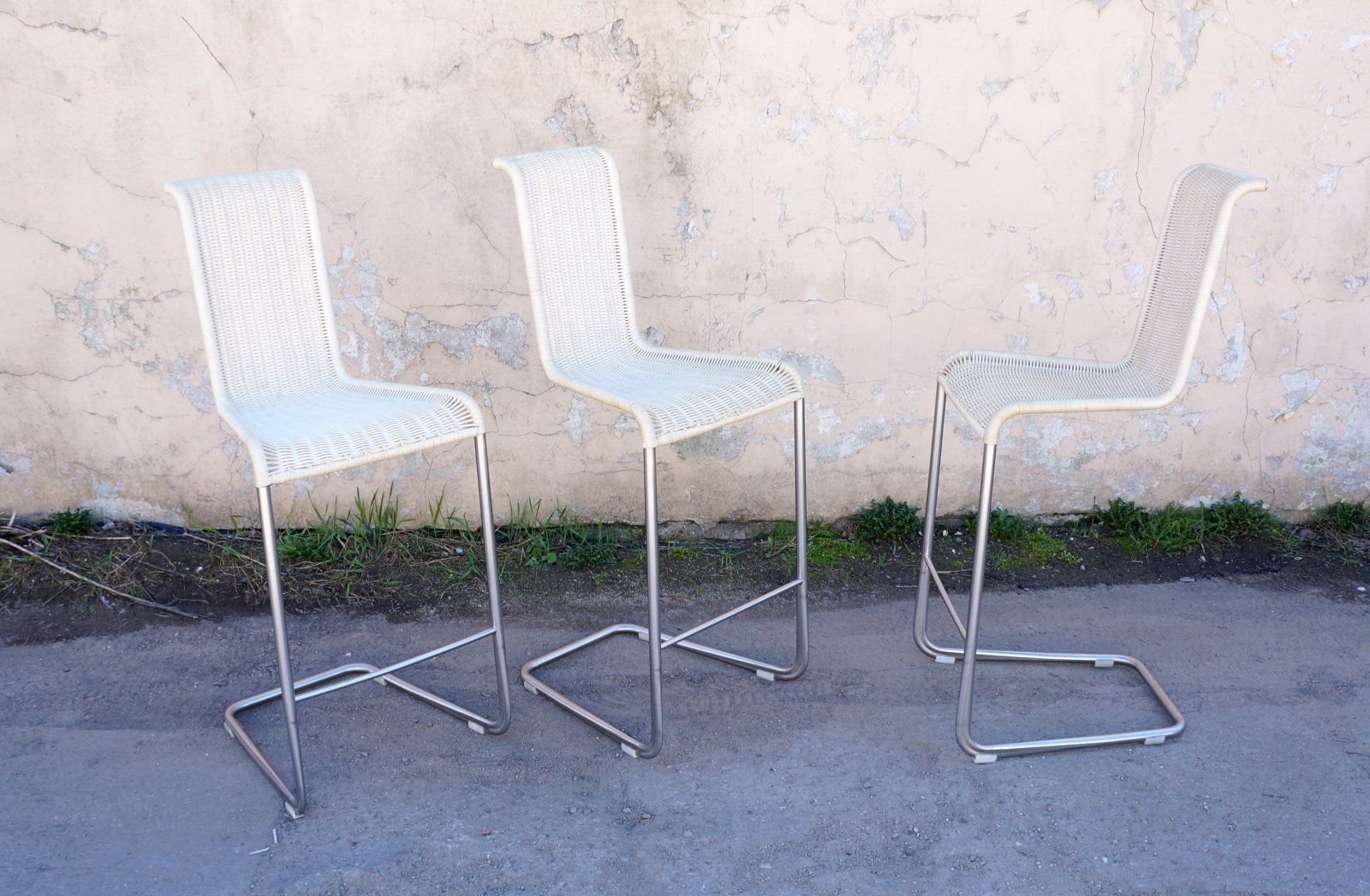 Tabourets B30 Kragstuhl de Tecta, 1970s, Set de 3 en vente sur Pamono
