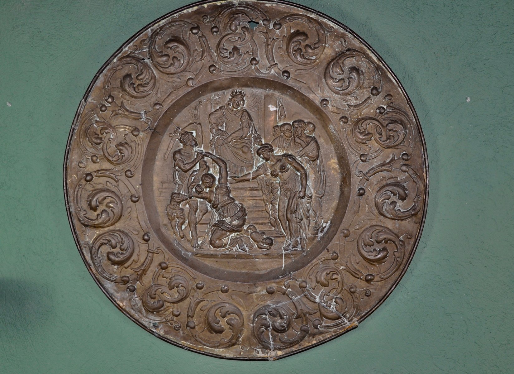 Antique French Embossed Brass Platter for sale at Pamono