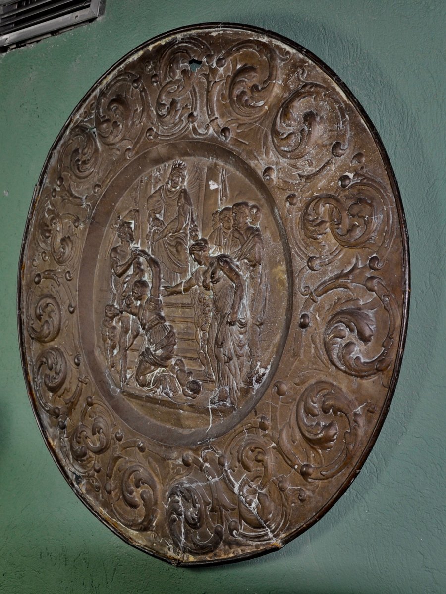 Antique French Embossed Brass Platter for sale at Pamono