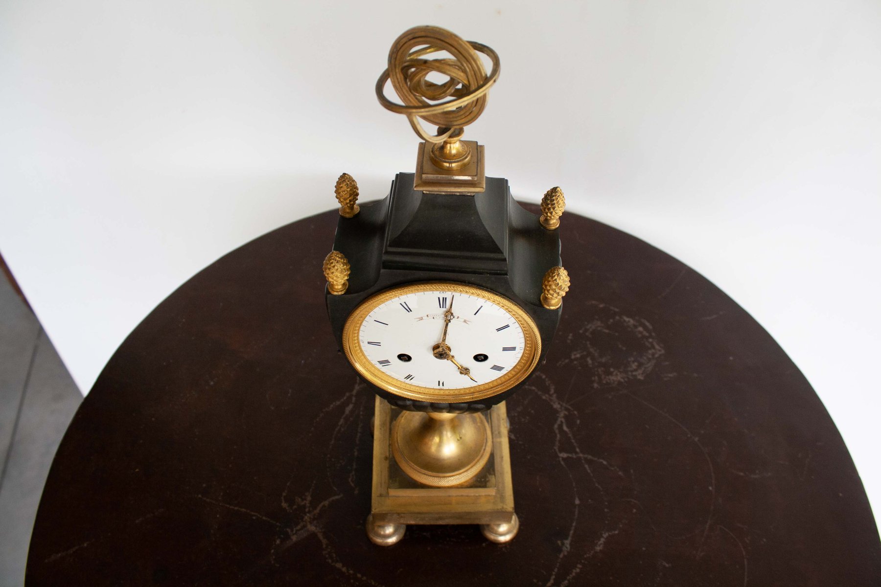 Antique Bronze and Gold Plating Mantle Clock for sale at Pamono