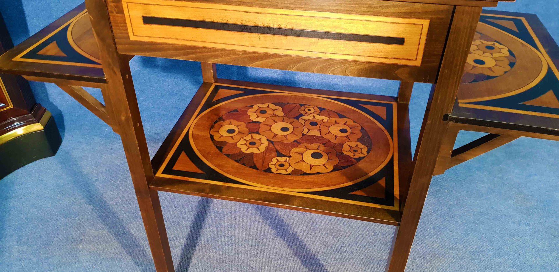 Art Deco Side Table, 1920s for sale at Pamono