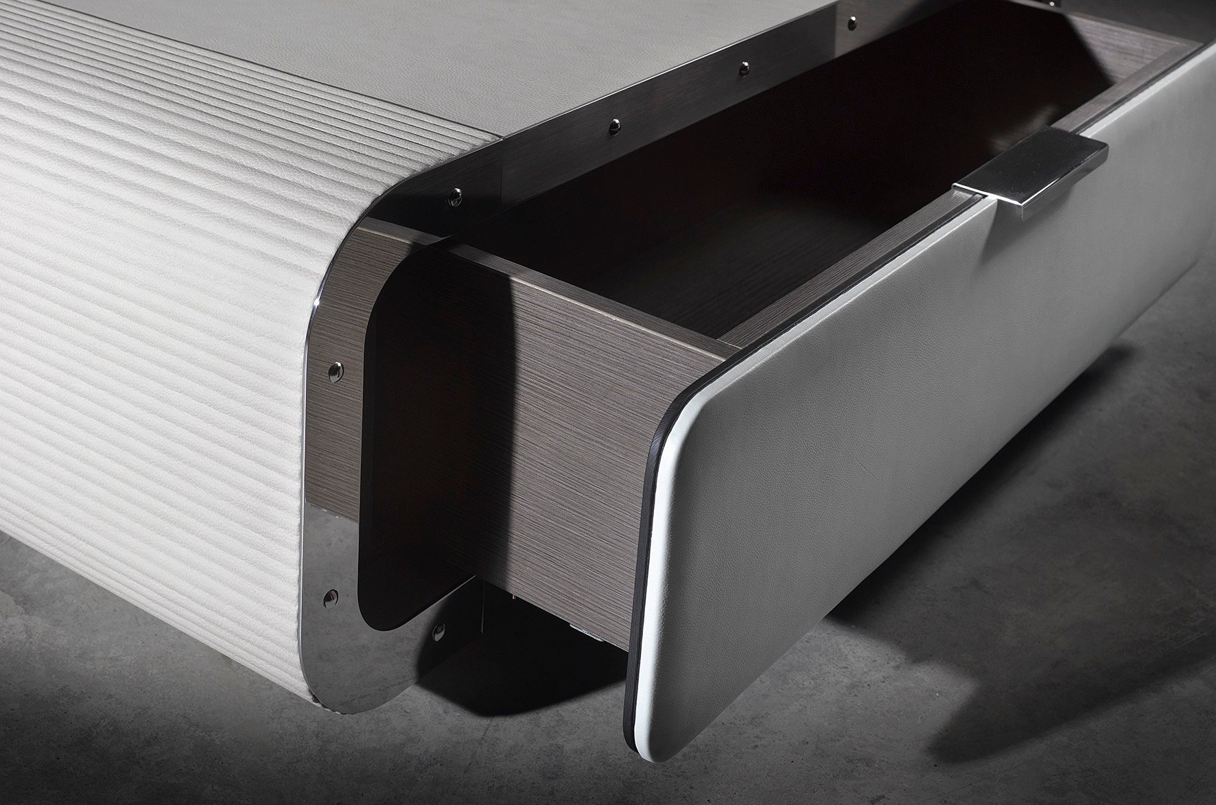 Leatherette & Steel Coffee Table by Jacobo Ventura for sale at Pamono