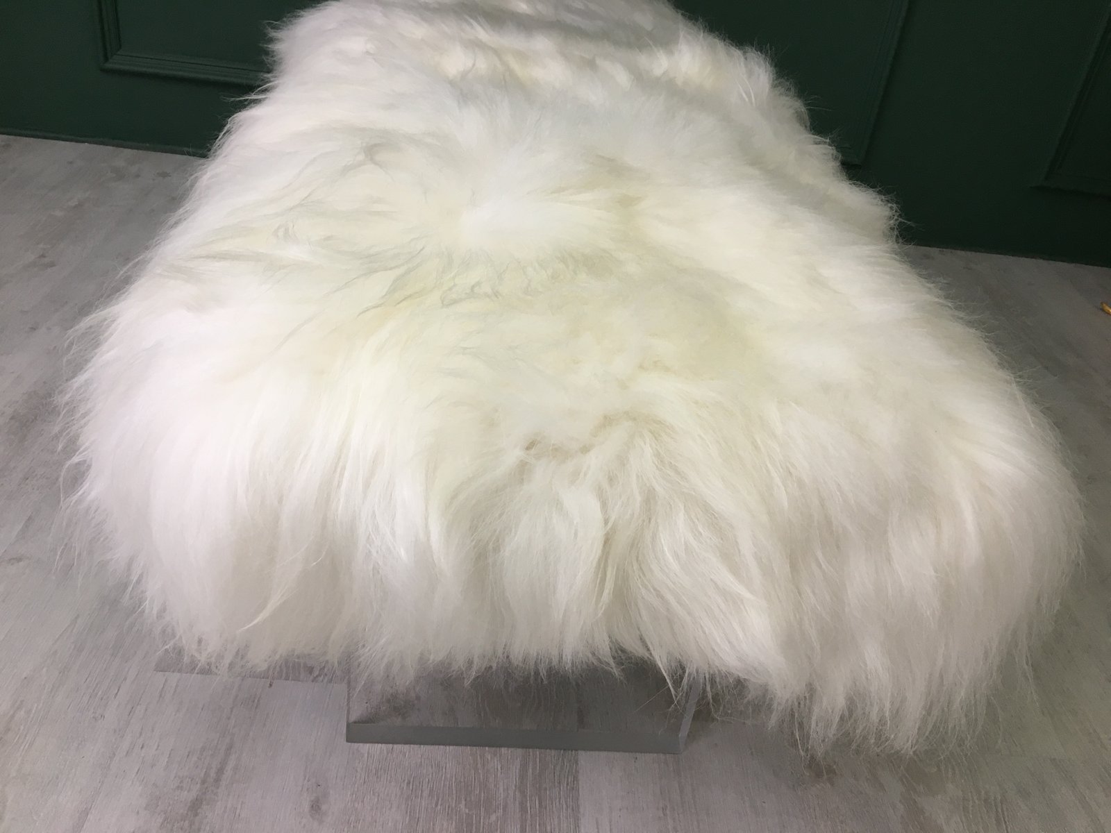 White Fluffy Sheepskin Bench by Area Design Ltd for sale at Pamono