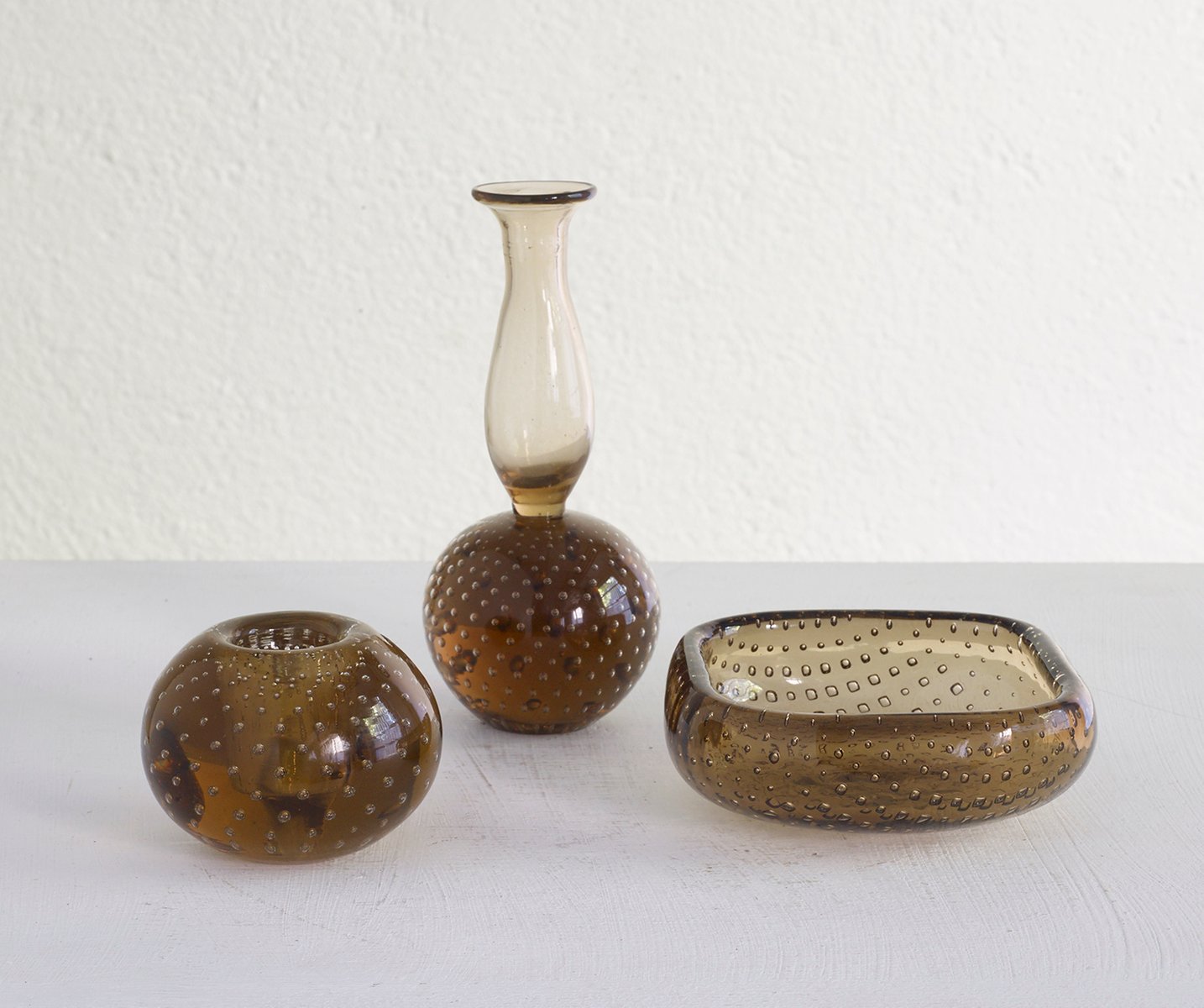 Vasi Mid-Century in vetro ambrato di Venini, set di 3 in vendita su Pamono