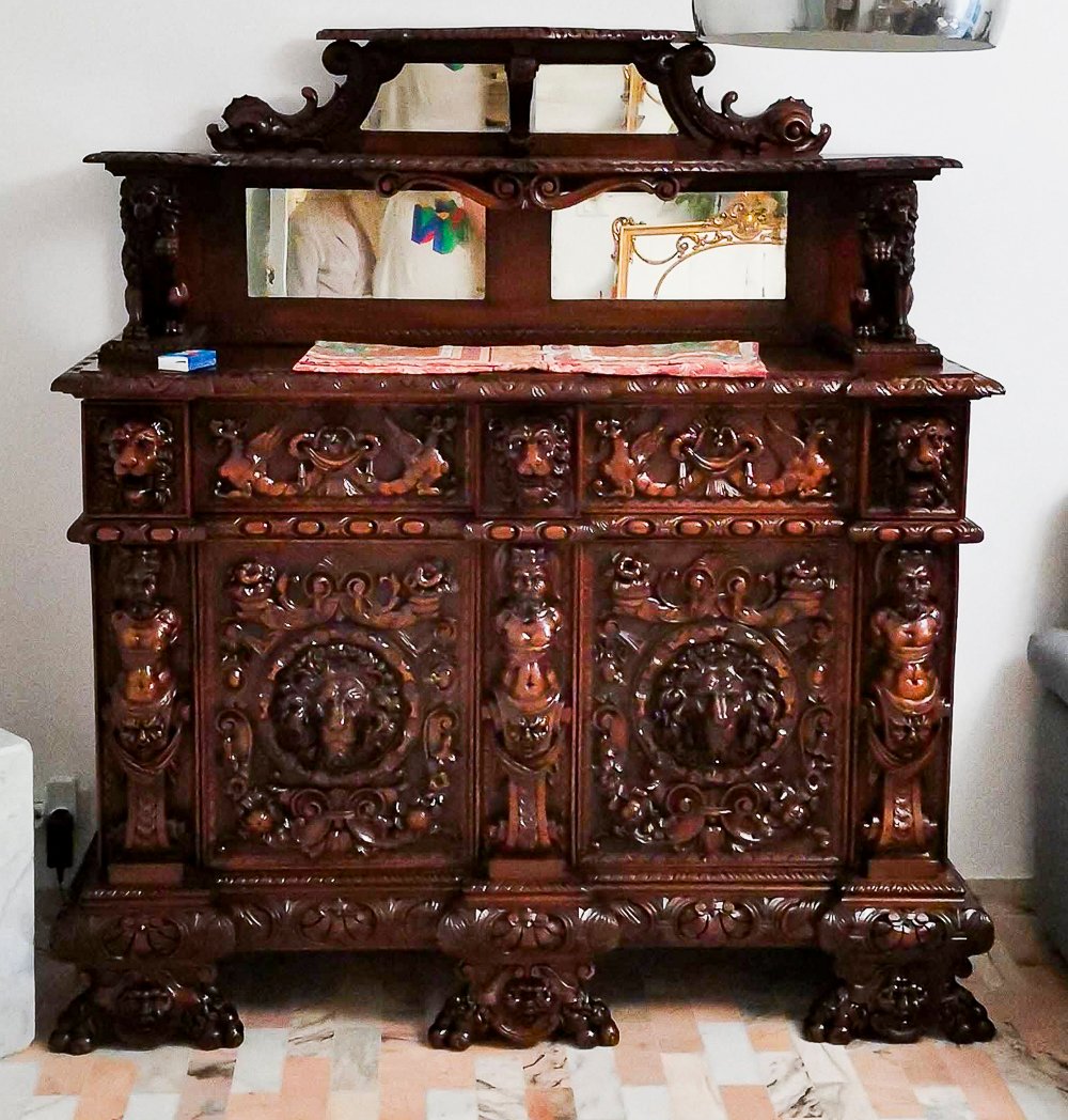 Antique Italian Carved Walnut Sideboard, 1800s for sale at Pamono