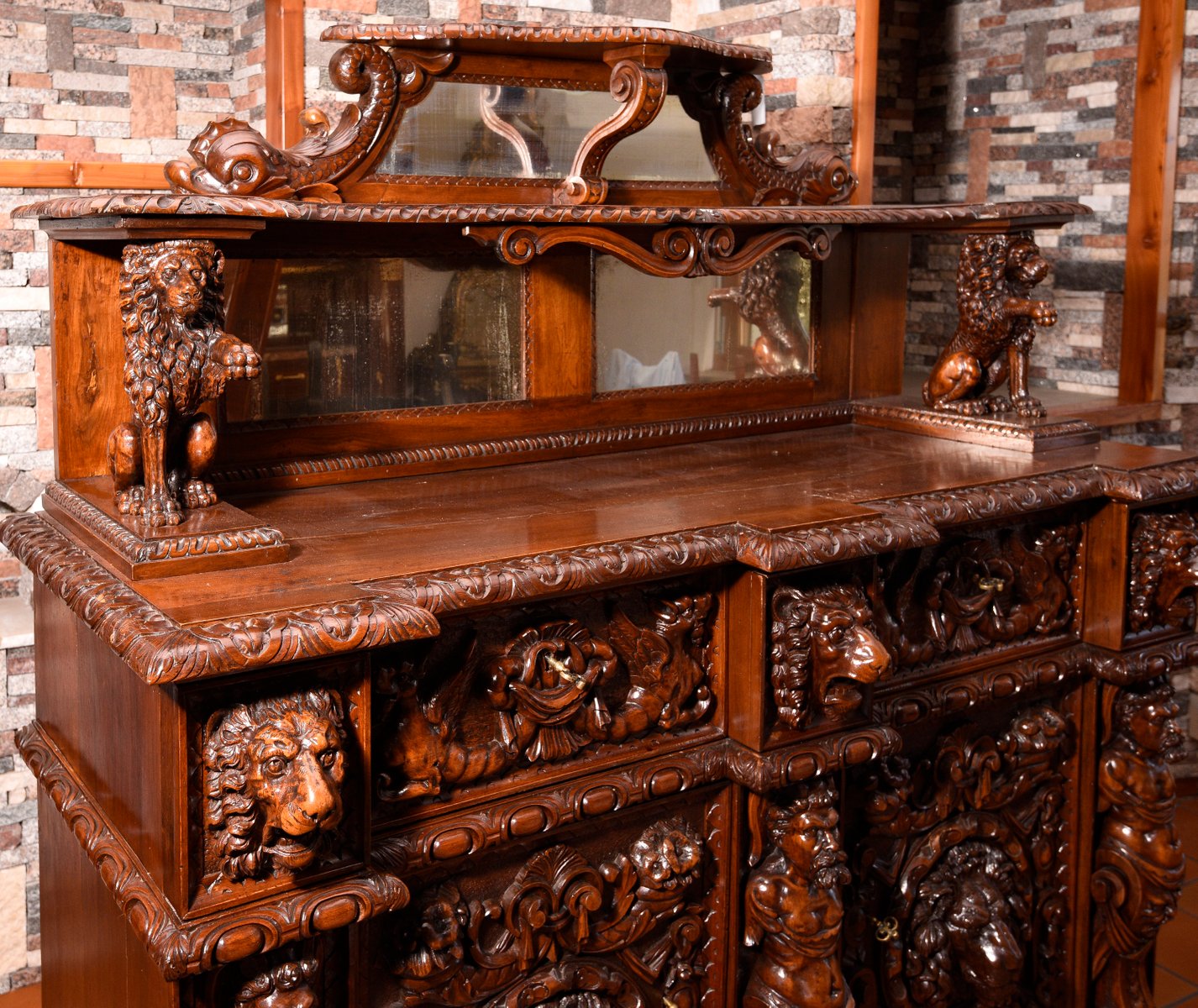 Antique Italian Carved Walnut Sideboard, 1800s for sale at Pamono