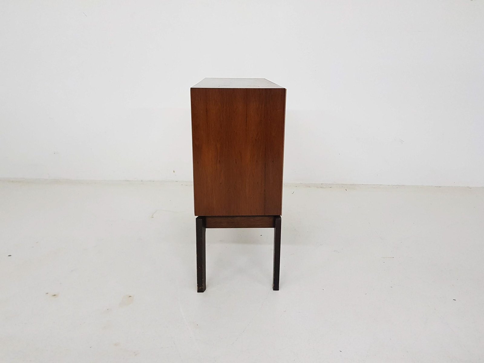 Mid-Century Audio Cabinet with Sliding Doors, 1960s for sale at Pamono