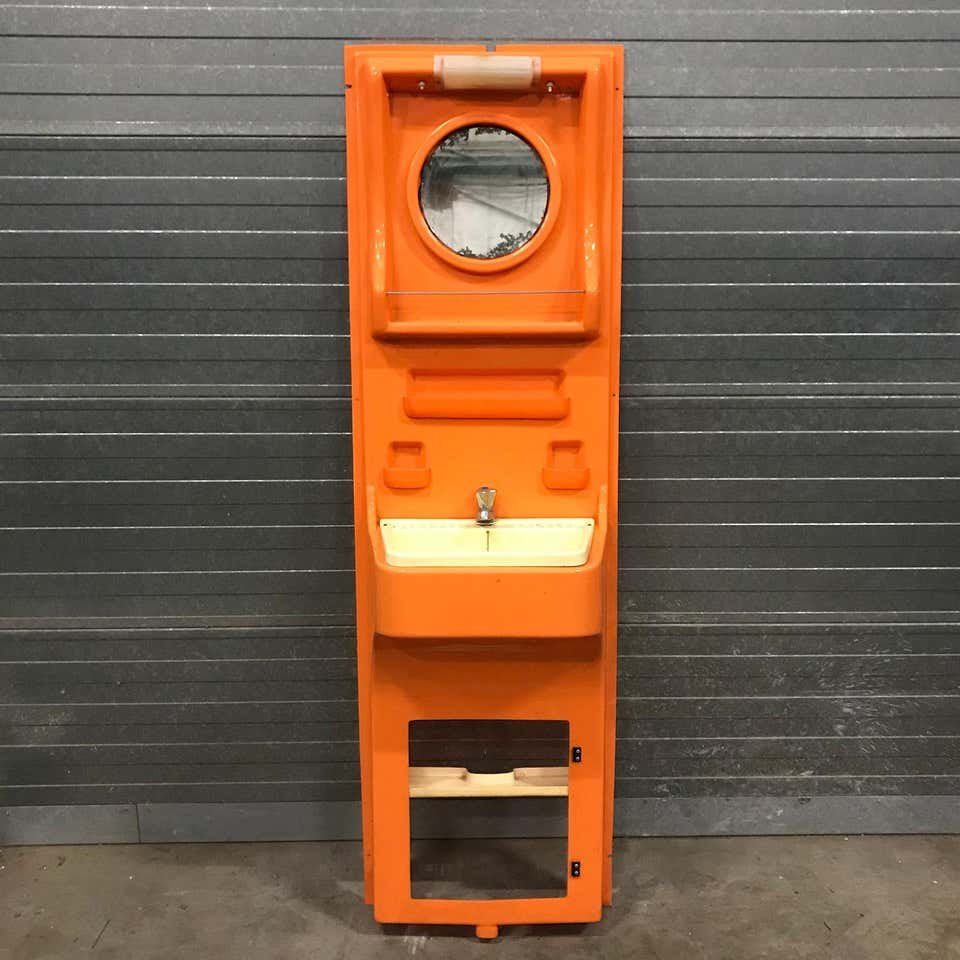 Mid-Century Spanish Orange Plastic Washstand from Vidal for sale at Pamono