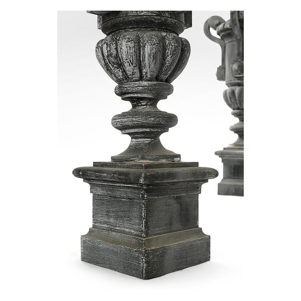 Zinc Ridge Spikes, Set of 2 for sale at Pamono