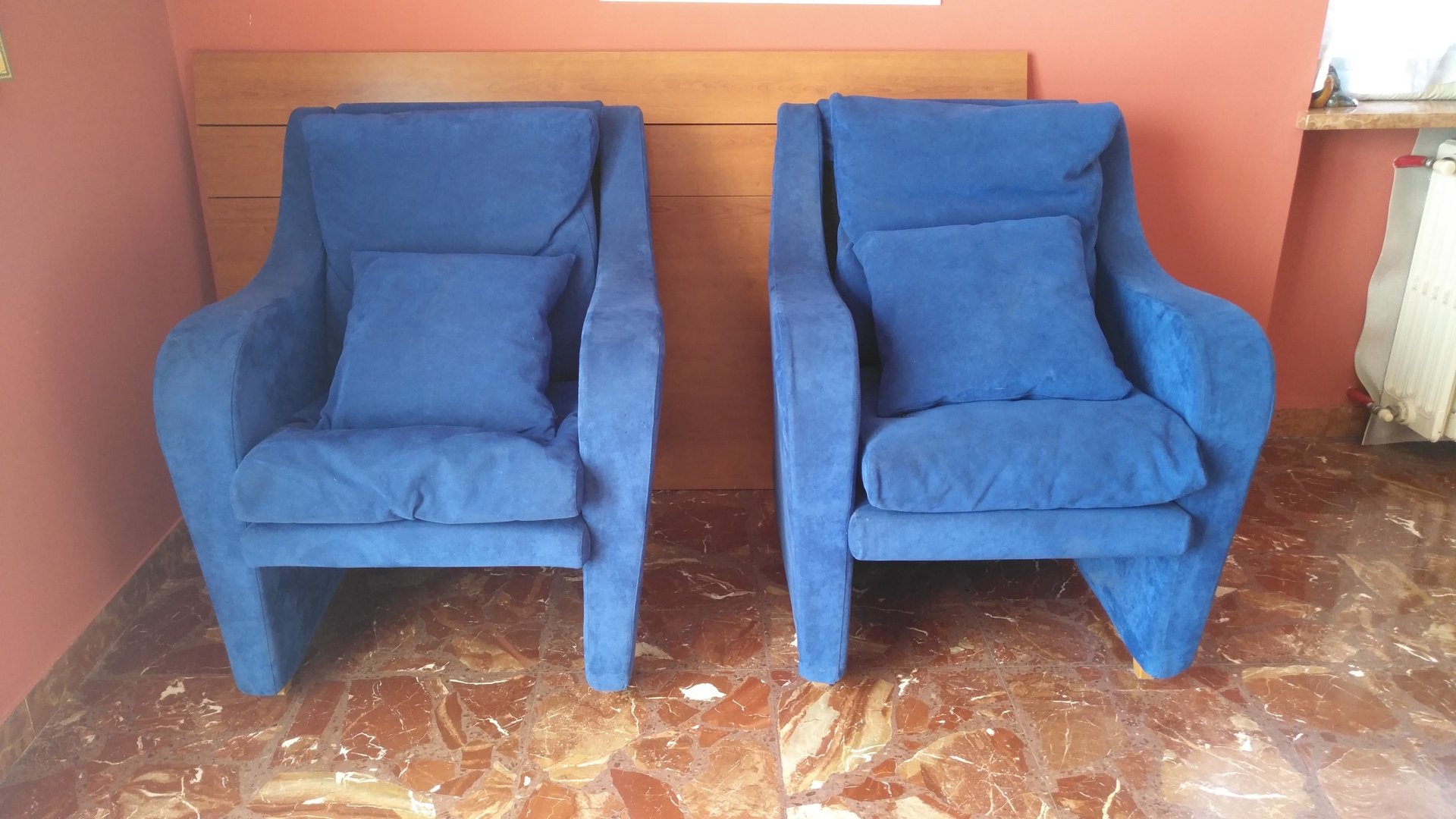 Vintage Lounge Chairs from Cinova, Set of 2 for sale at Pamono