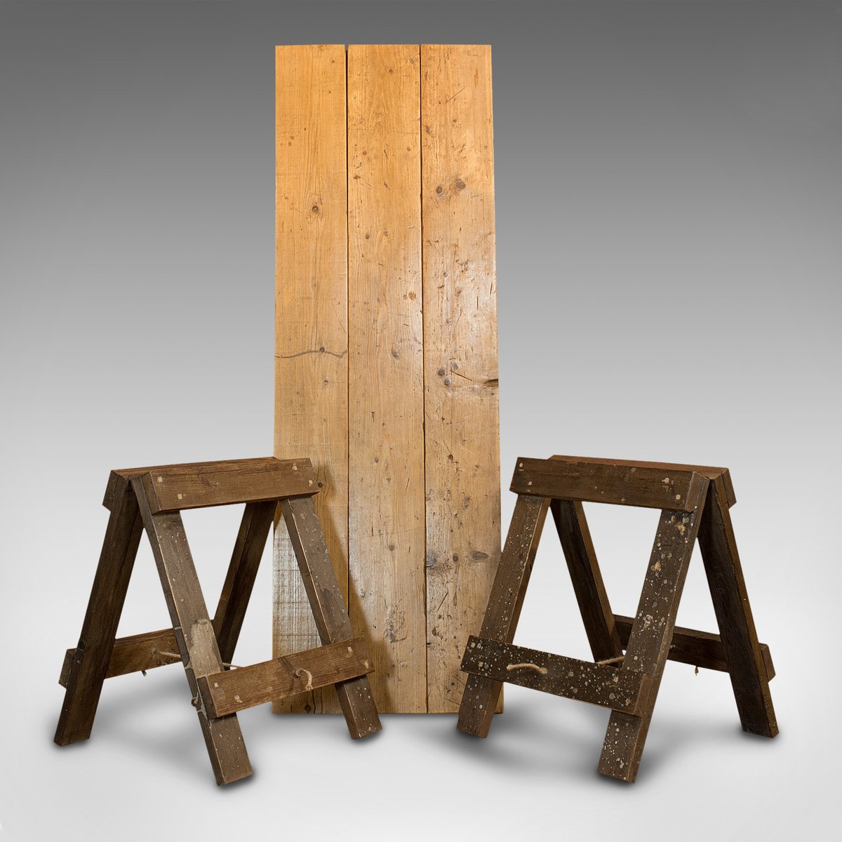 Large Vintage English Pinewood Table, 1970s for sale at Pamono