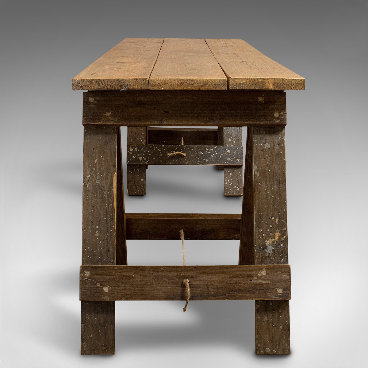 Large Vintage English Pinewood Table, 1970s for sale at Pamono