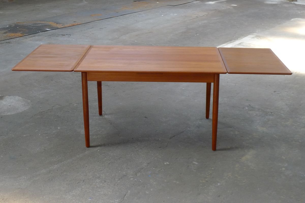 Teak Model 145 Extendable Dining Table by Willy Sigh for Sigh & Søns ...
