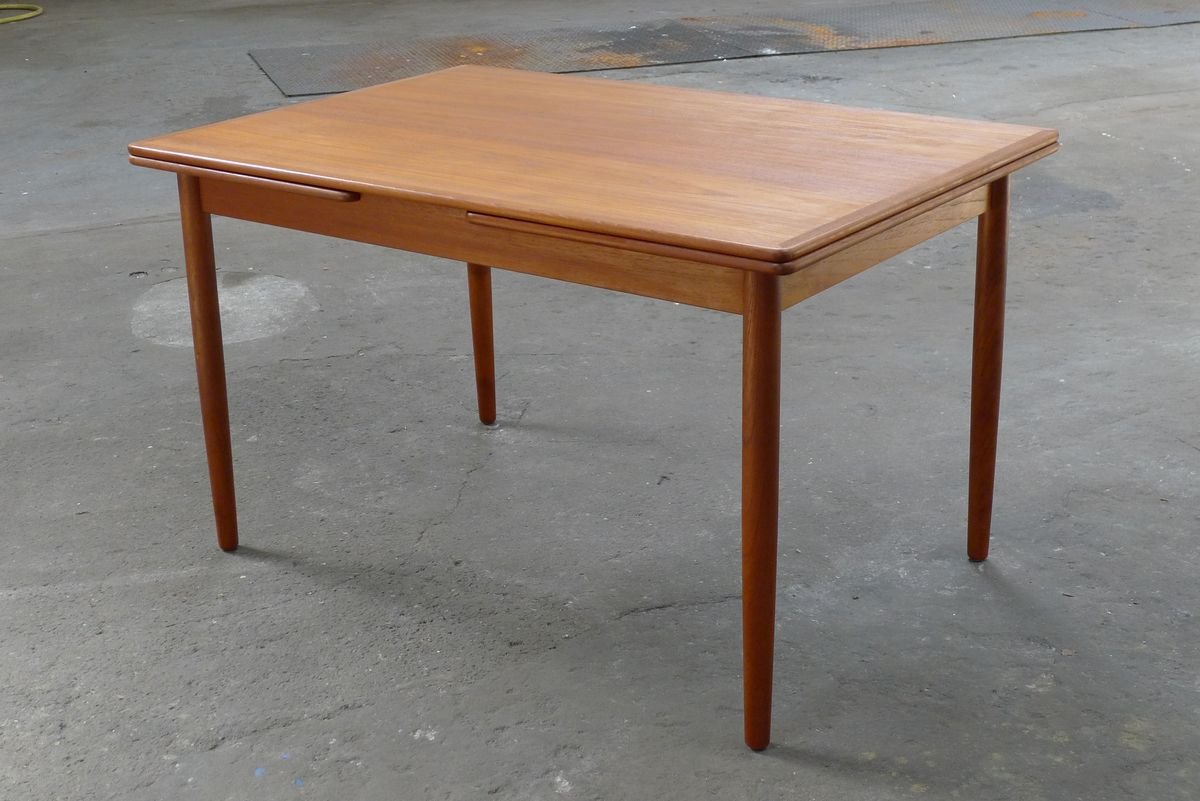 Teak Model 145 Extendable Dining Table by Willy Sigh for Sigh & Søns ...