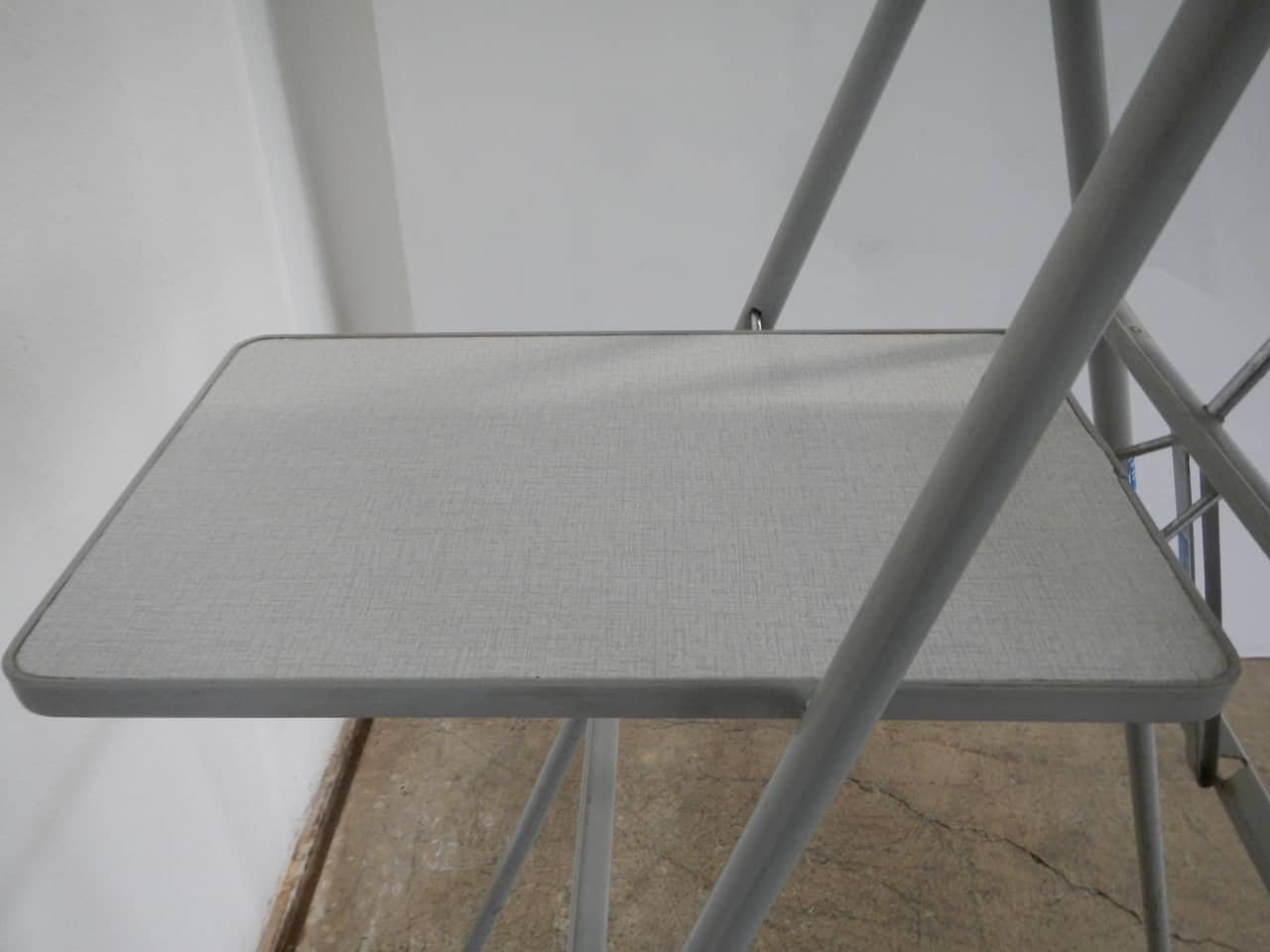 Présentoir Pliant en Formica de Negema Bussum, Italie, 1970s en vente ...