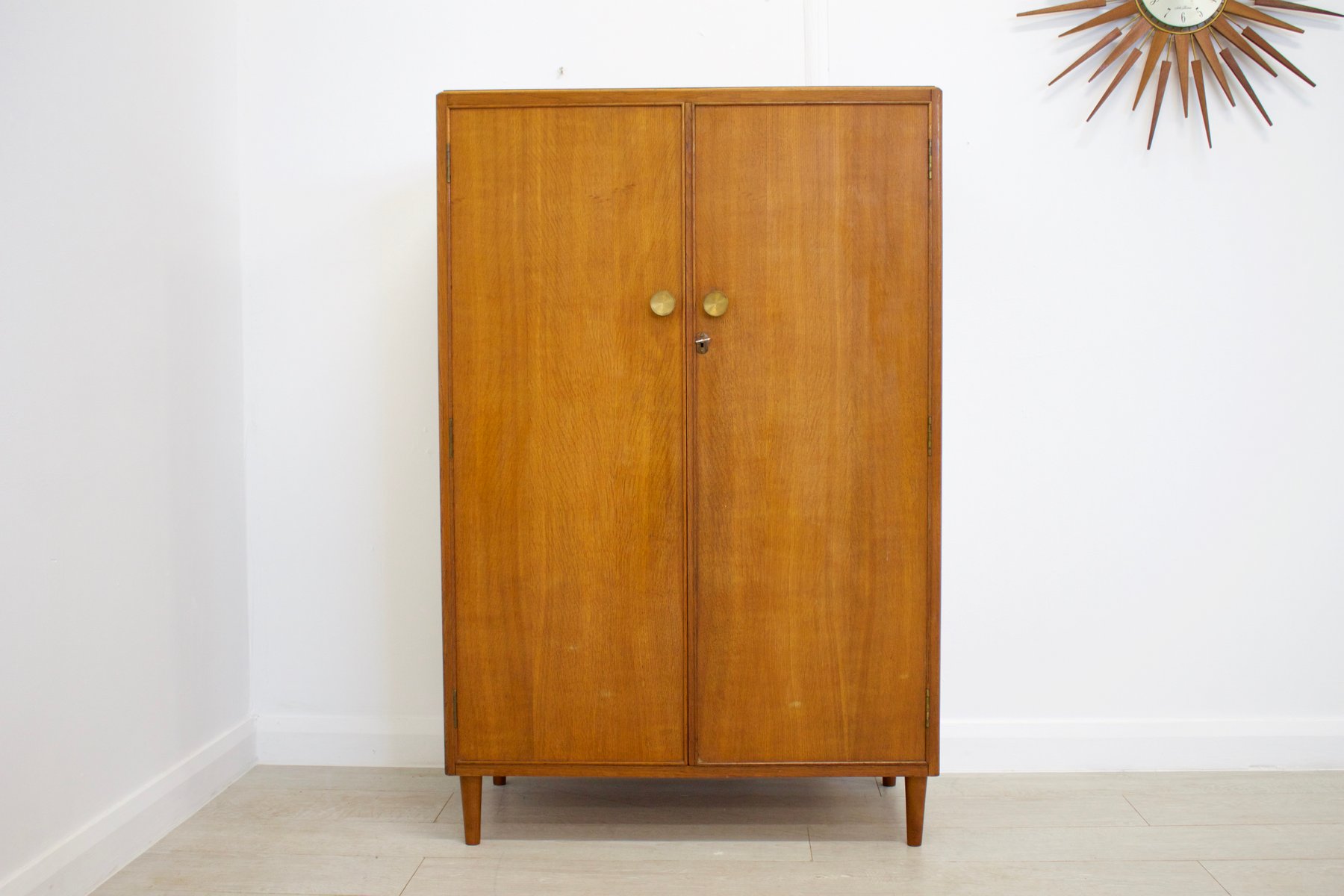 Kleiderschrank Mid Century
