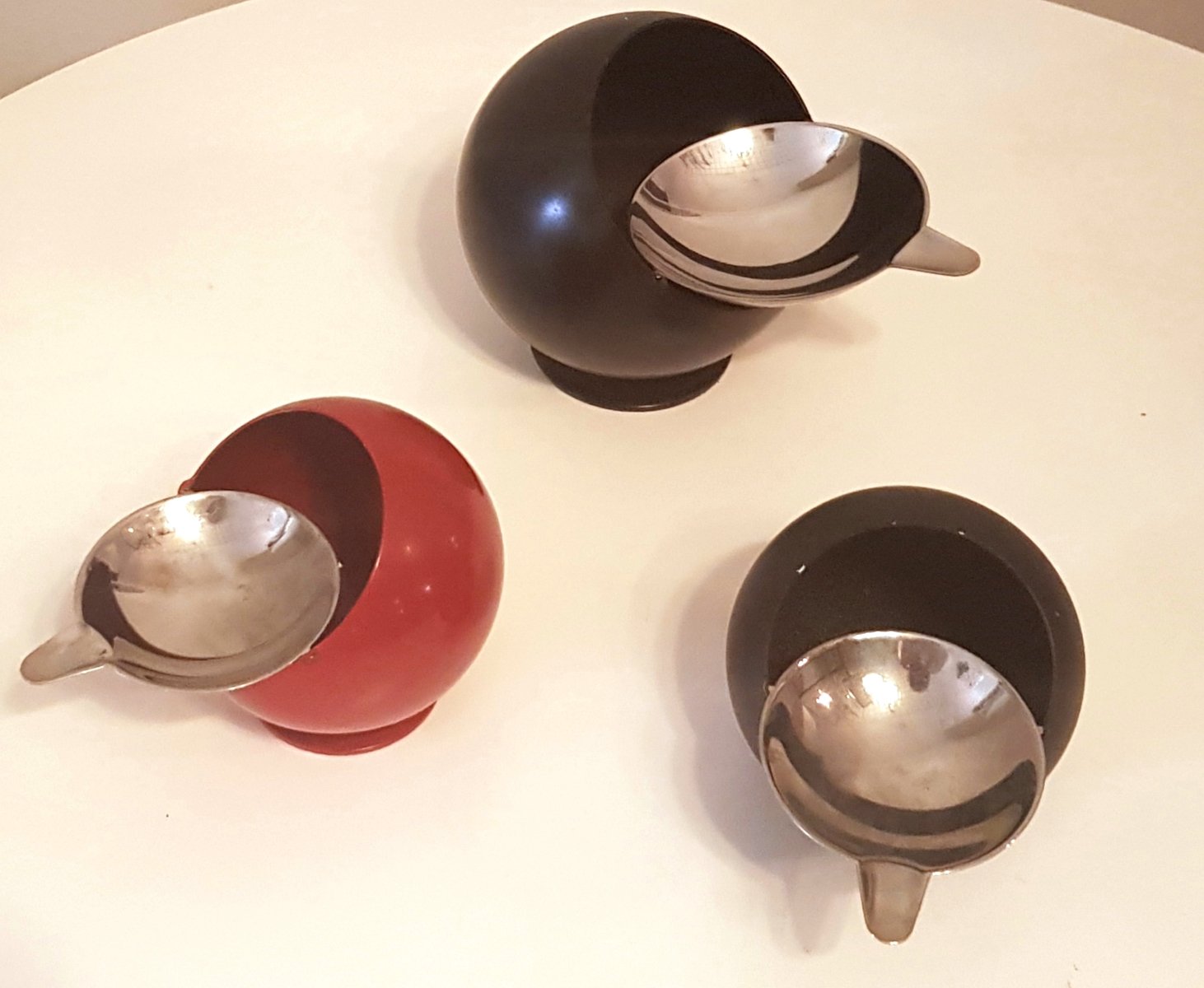 Vintage Metall Aschenbecher von Quist Präsente, 1970er, 3er Set bei ...