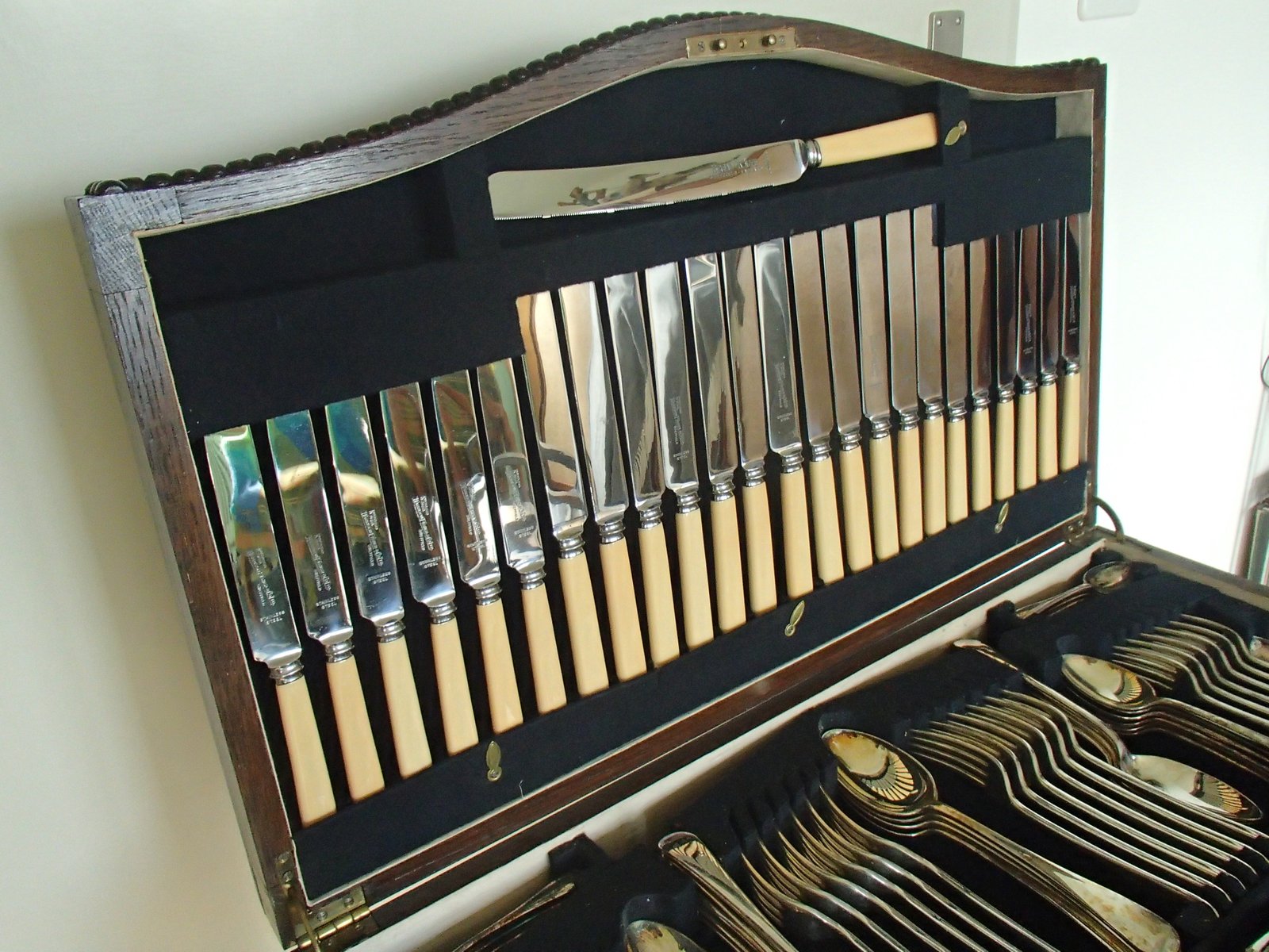 19th Century Oak Table and Cutlery Set from Harrison Fisher & Company ...