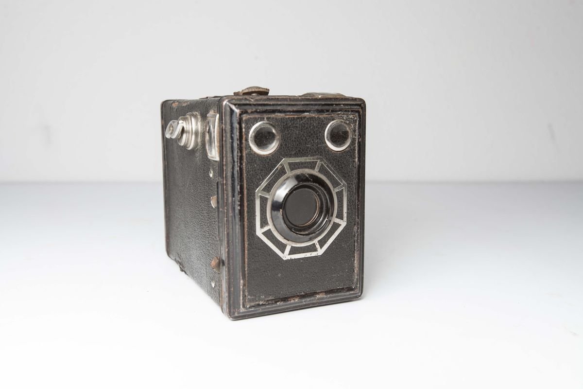 Art Deco Camera, 1930s for sale at Pamono