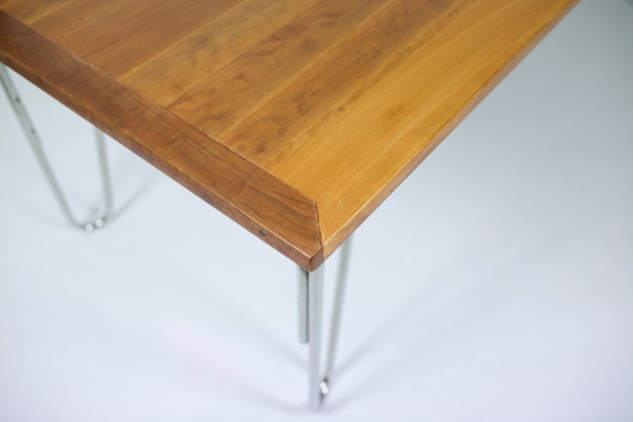 Mid-Century Cherrywood Dining Table with Loop Legs for sale at Pamono
