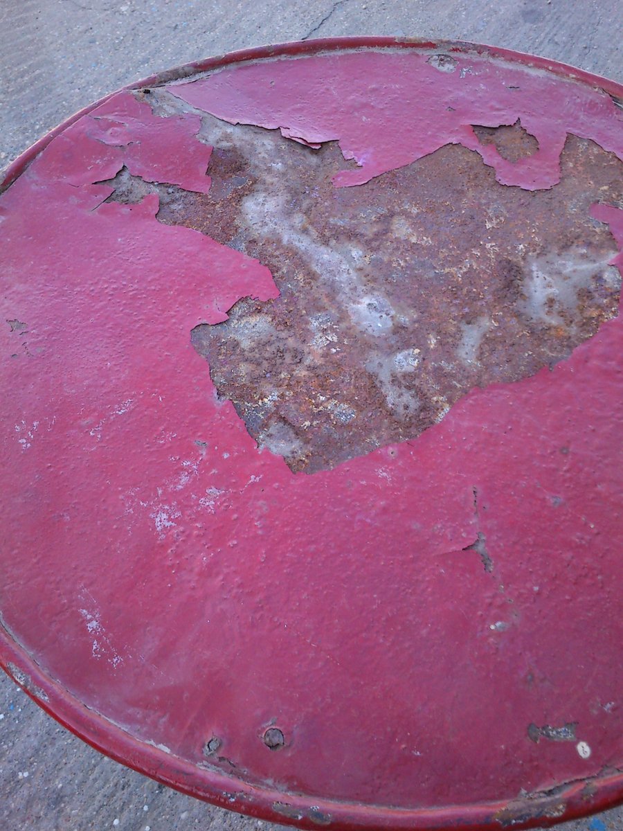 Vintage Red Bistro Table, 1950s for sale at Pamono