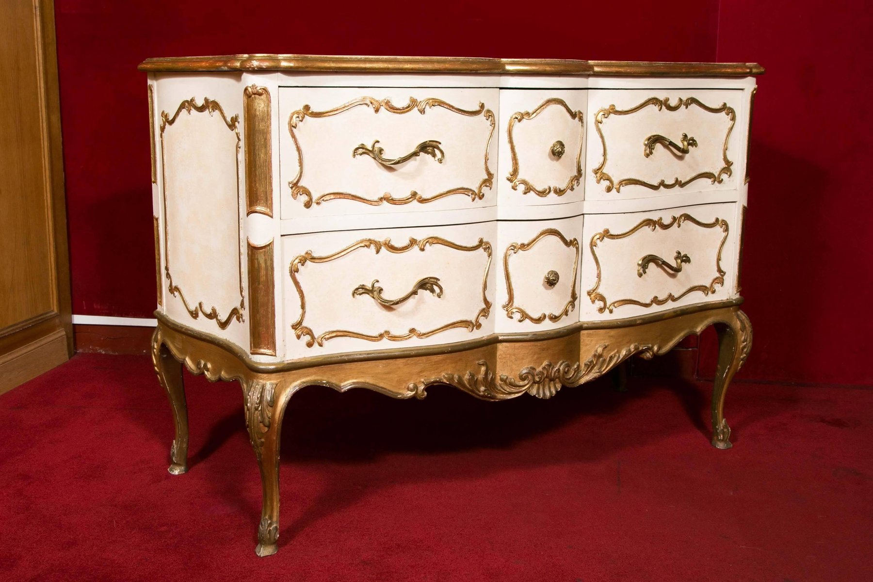Italian Painted and Gilded Commode, 1950s for sale at Pamono