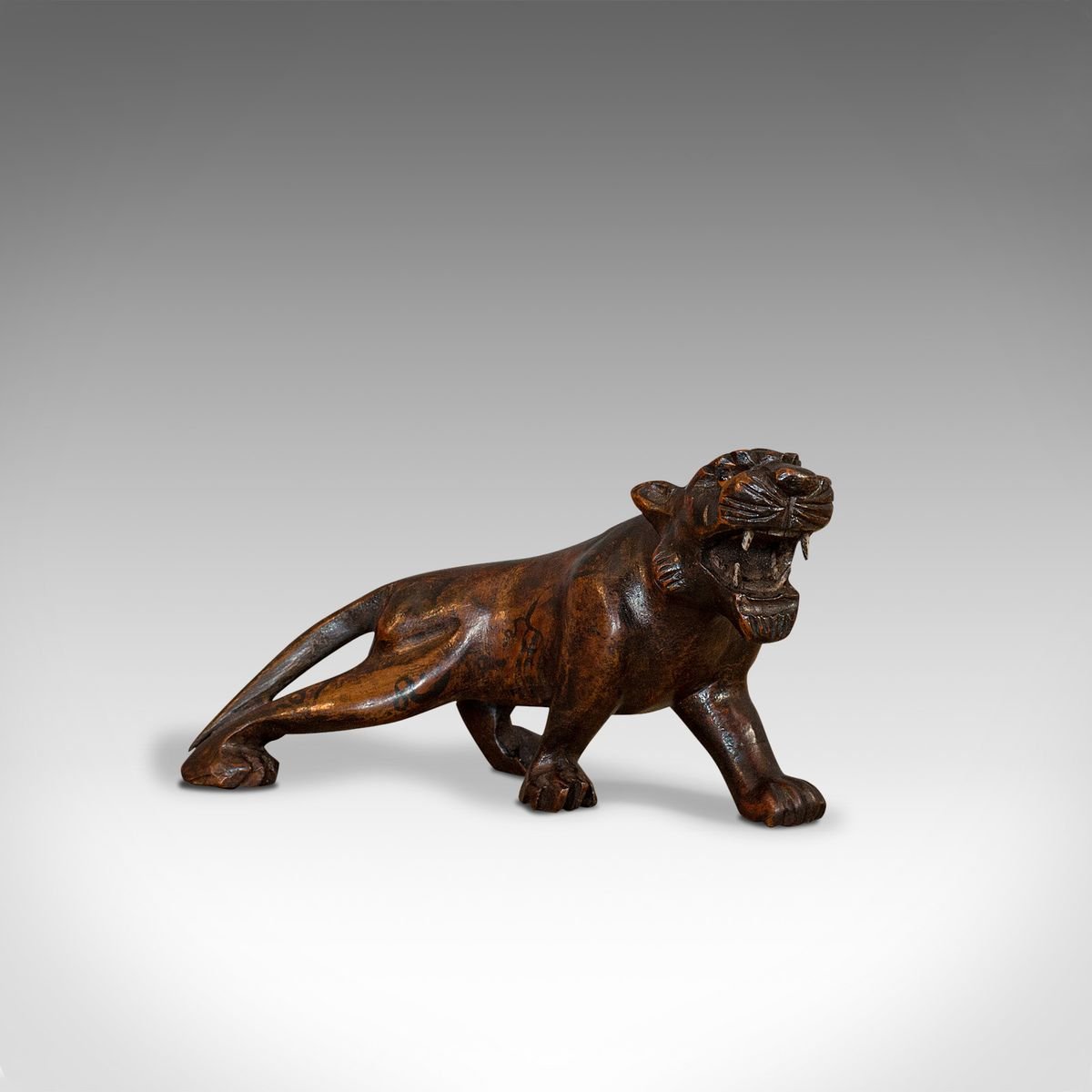 Antique Teak Carved Tiger for sale at Pamono