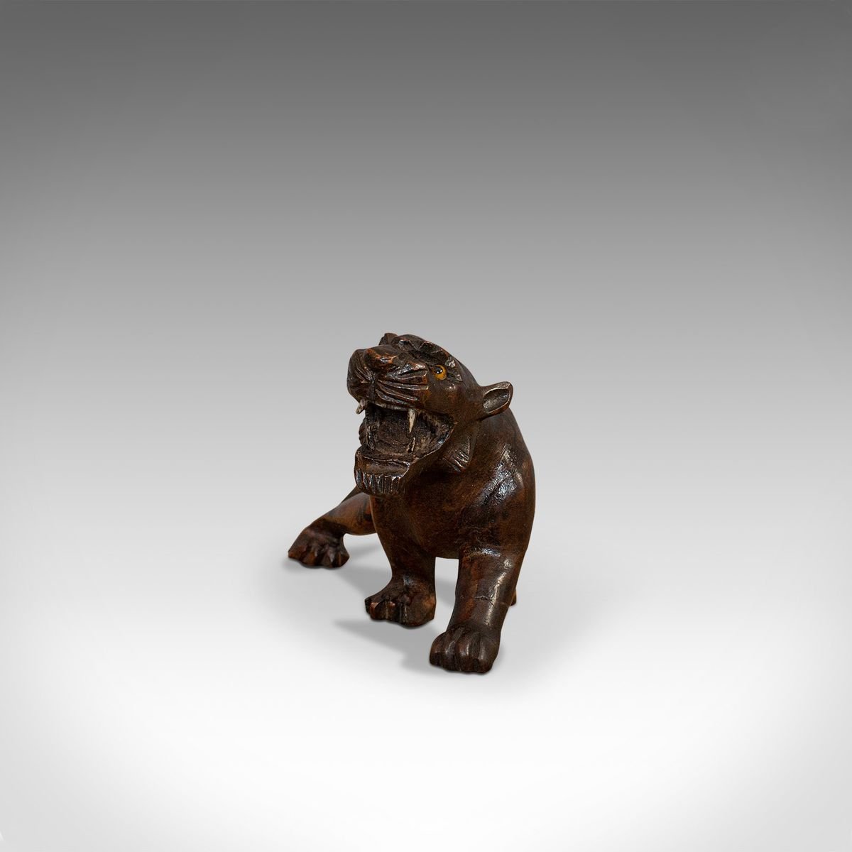 Antique Teak Carved Tiger for sale at Pamono