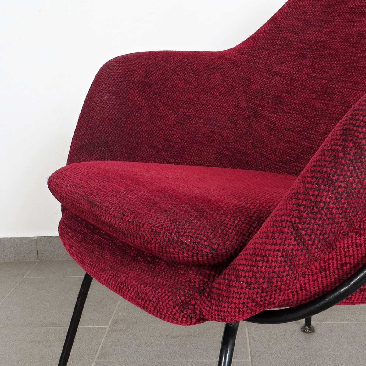 Shell-Shaped Armchair, 1960s for sale at Pamono