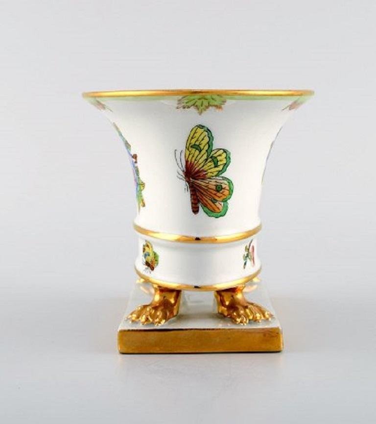 Herend Vases in Hand-Painted Porcelain with Flowers and Gold Decoration ...