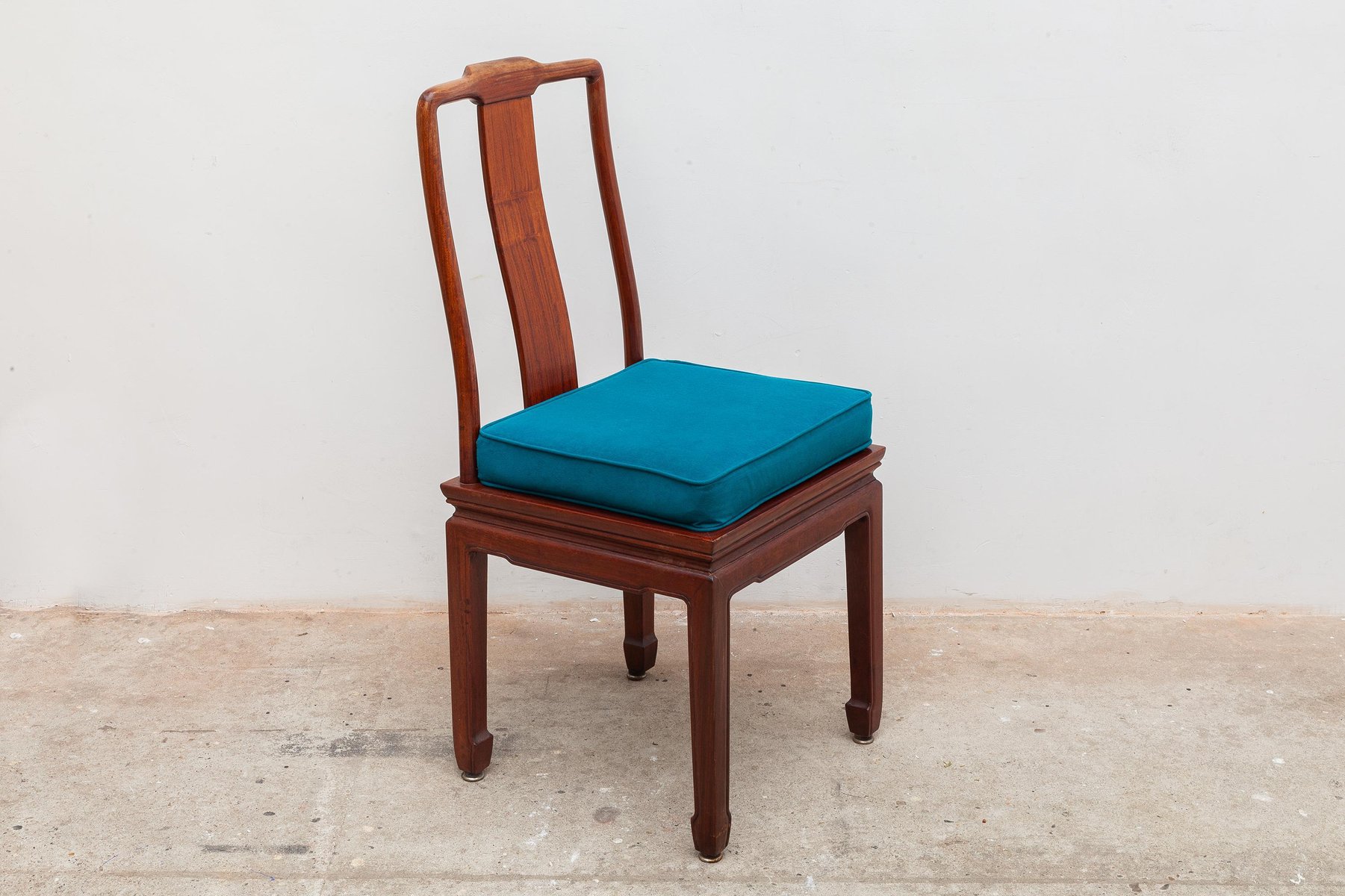 Chinese Ming Style Dining Chairs, 1970s, Set of 6 for sale at Pamono
