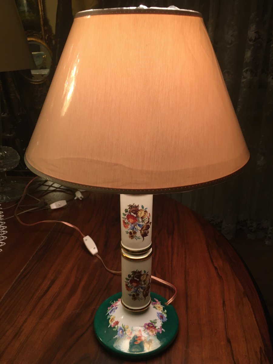 Porcelain Table Lamp, 1980s for sale at Pamono