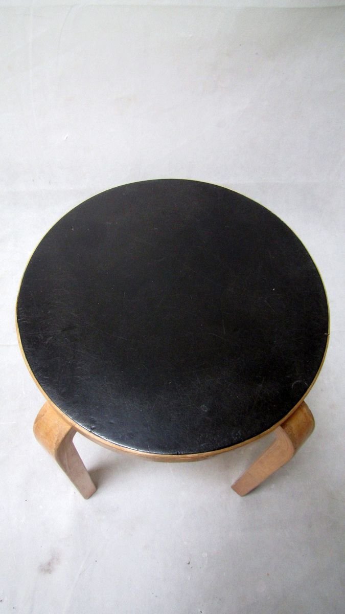 E60 Hocker aus Birkenholz von Alvar Aalto für Artek, 1970 bei Pamono kaufen