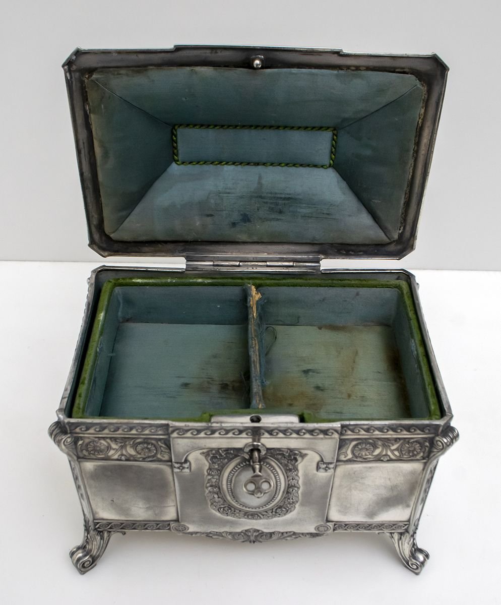 Antique German Art Nouveau Silver-Plated Jewelry Box from WMF for sale ...