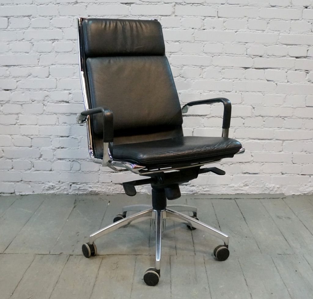 Model 10 2003 German Desk Chair for sale at Pamono