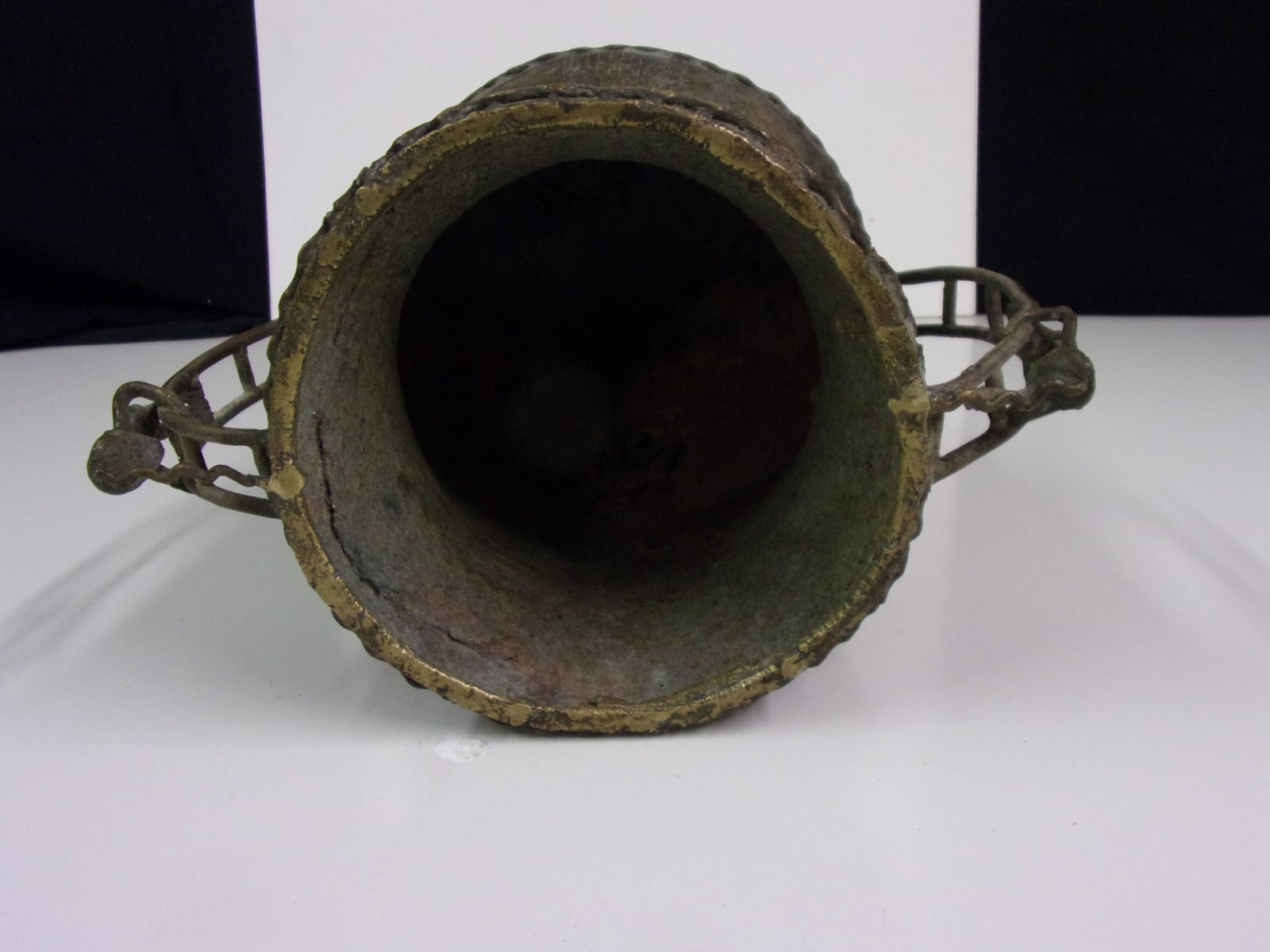 Cast Bronze Lidded Gold Pot from Ashanti Tribe for sale at Pamono