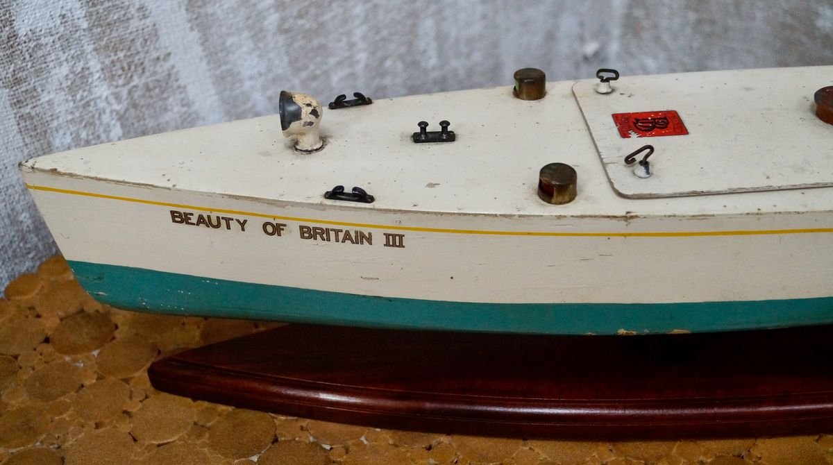 Bassett Lowke Model Motor Boat by Bing British, 1932 for sale at Pamono
