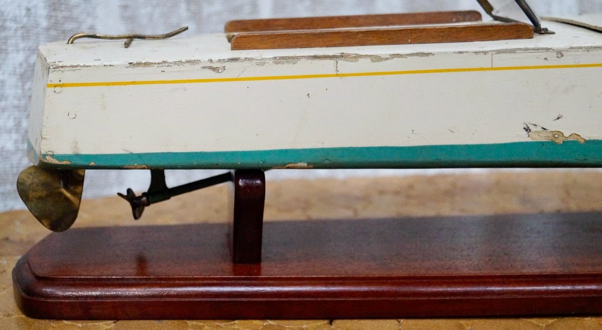 Bassett Lowke Model Motor Boat by Bing British, 1932 for sale at Pamono