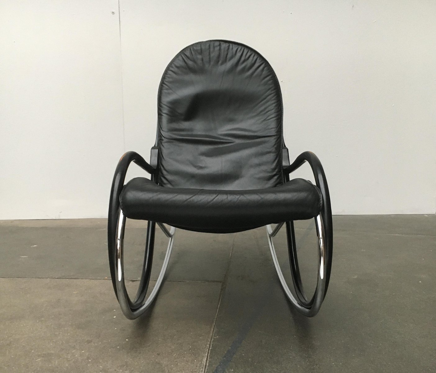 Vintage Swiss Nonna Rocking Chair by Paul Tuttle for Strässle for sale ...