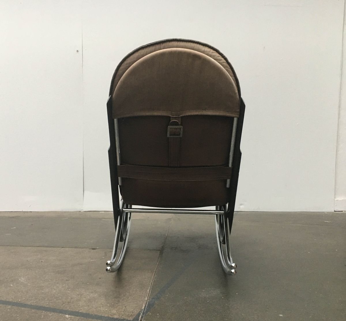 Vintage Swiss Nonna Rocking Chair by Paul Tuttle for Strässle for sale ...