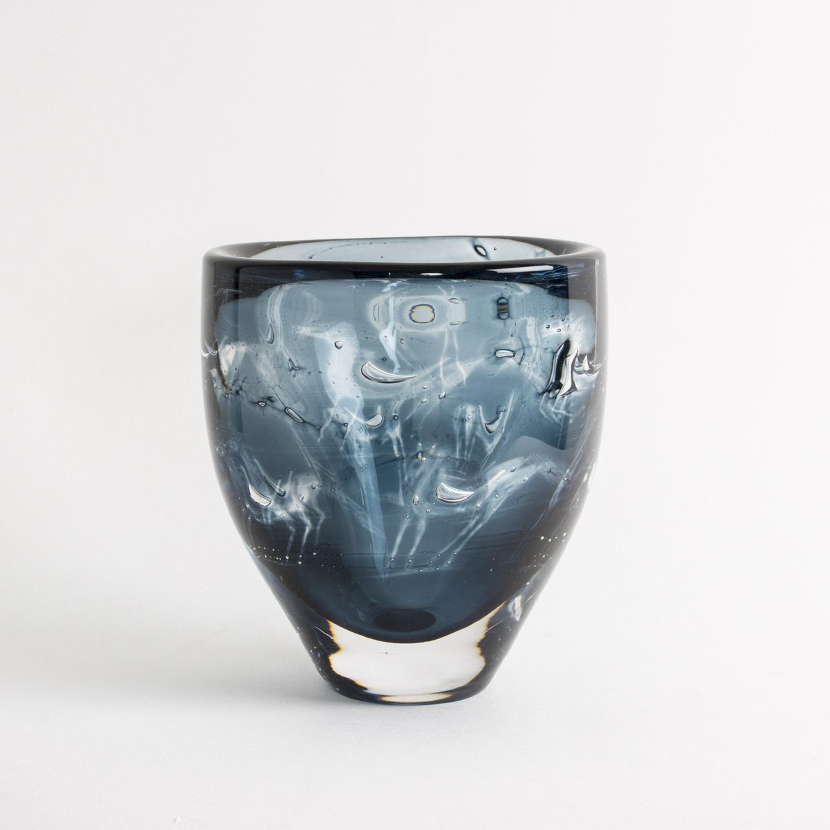 Ariel Vase by Ingeborg Lundin for sale at Pamono