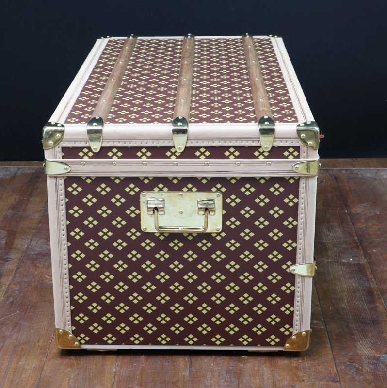 Antique American Trunk for sale at Pamono