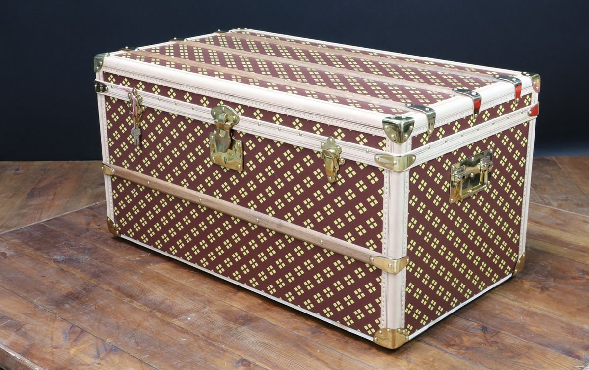 Antique American Trunk for sale at Pamono