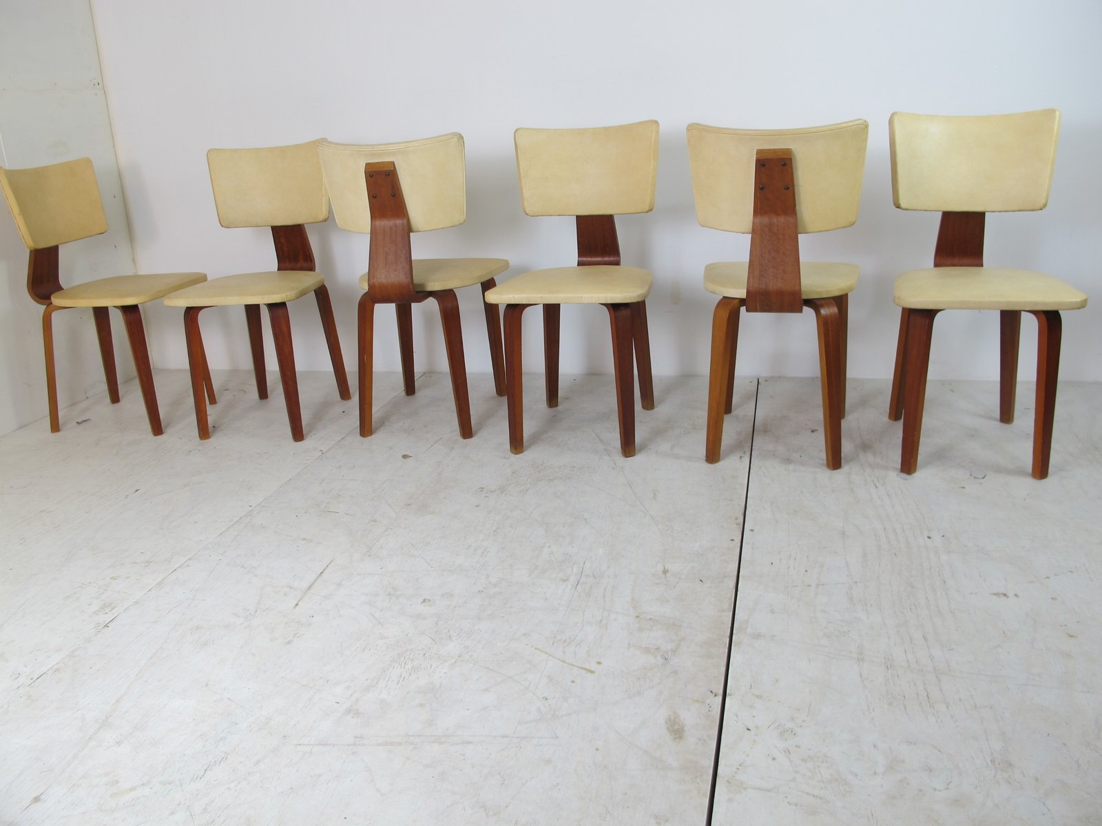 Mid-Century Vintage Plywood Dining Chairs by Cor Alons for Gouda den ...