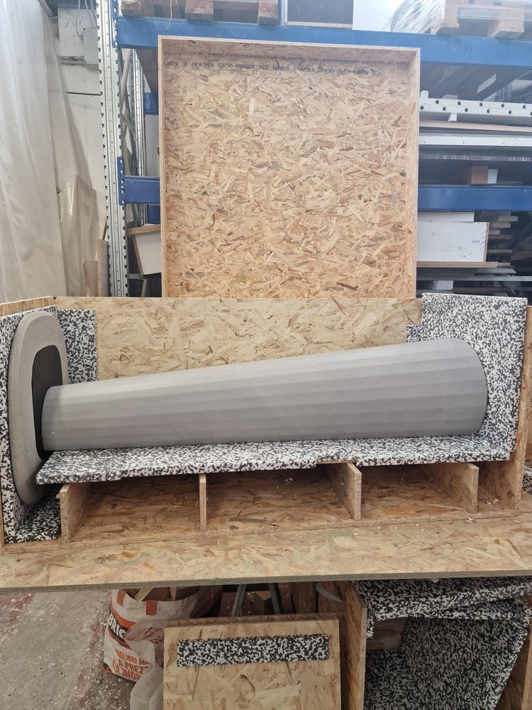 Handgefertigter italienischer Fusto Domestic Sockel aus Silber von ...