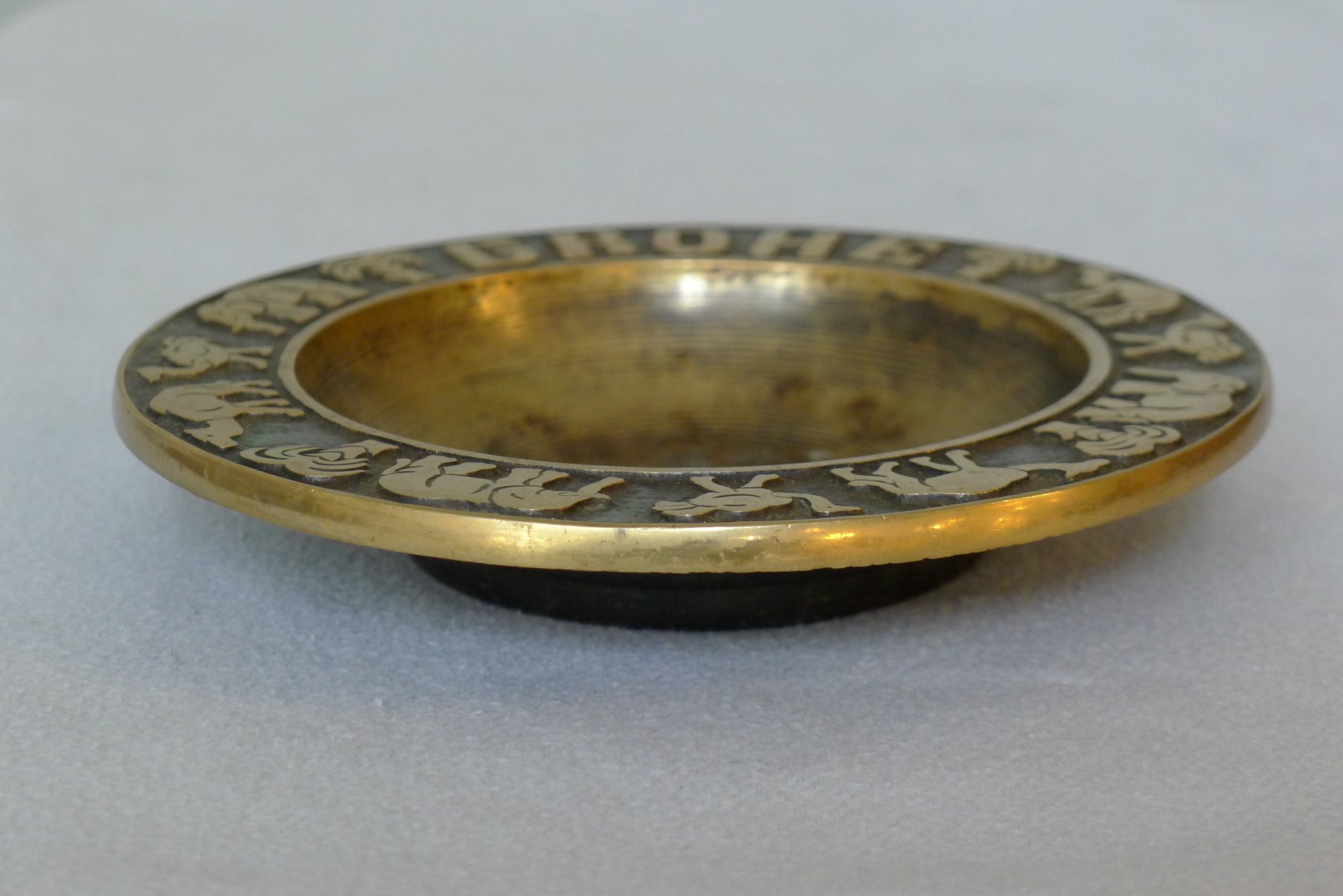 Bronze Ashtray in Brass with Elephant, Ostrich, Dromedary and Palm Tree ...